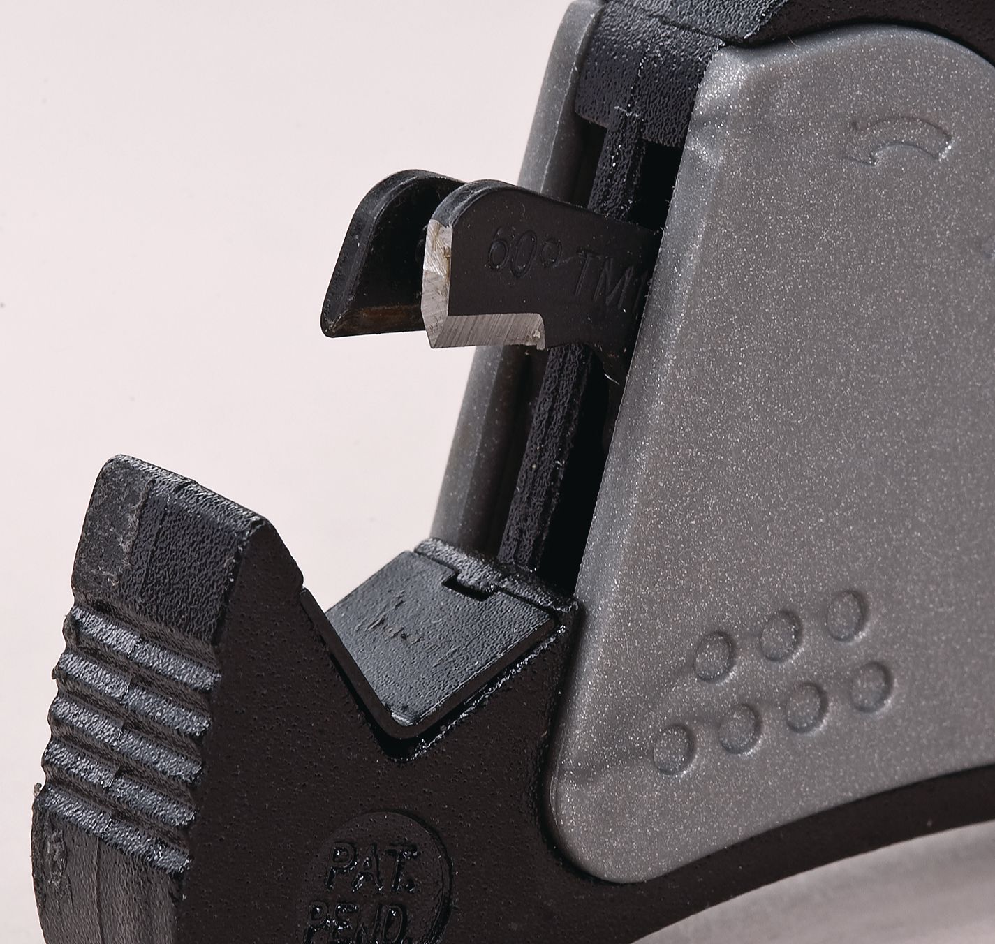 External Thread Repair Replacement Blade – Kent Automotive