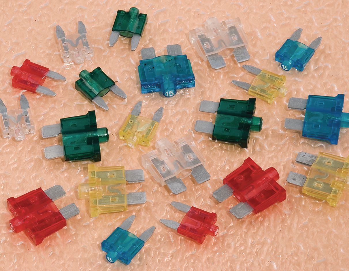 Smart Glow Fuse Assortment 51Pcs – Kent Automotive